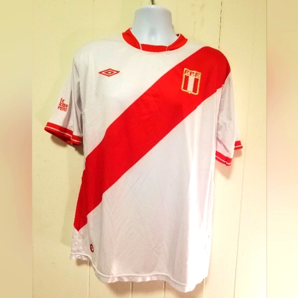 Umbro | Shirts | Mens Umbro Peru National 282020 Soccer Football Shirt ...